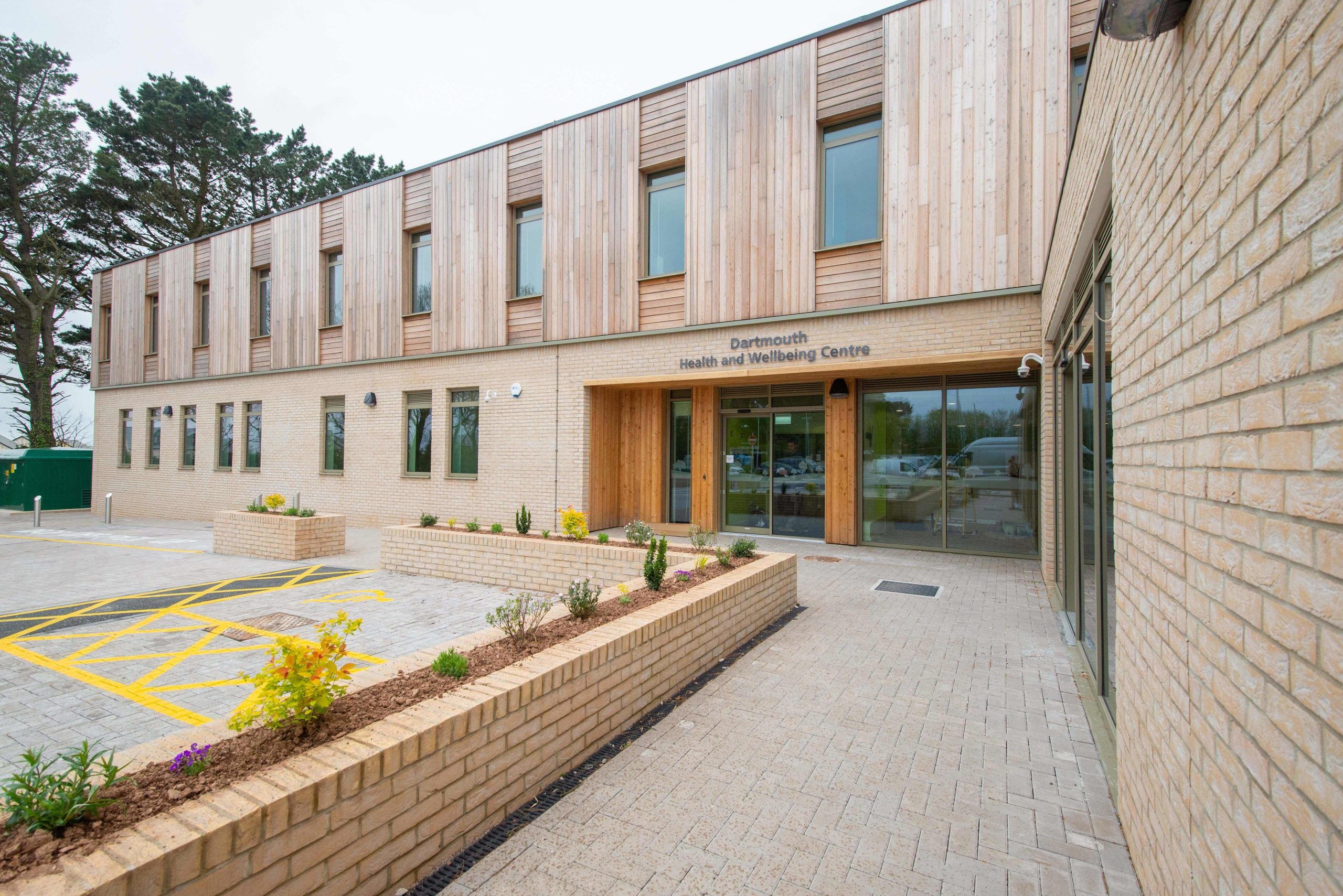Dartmouth Health and Wellbeing Centre - KTA Architects